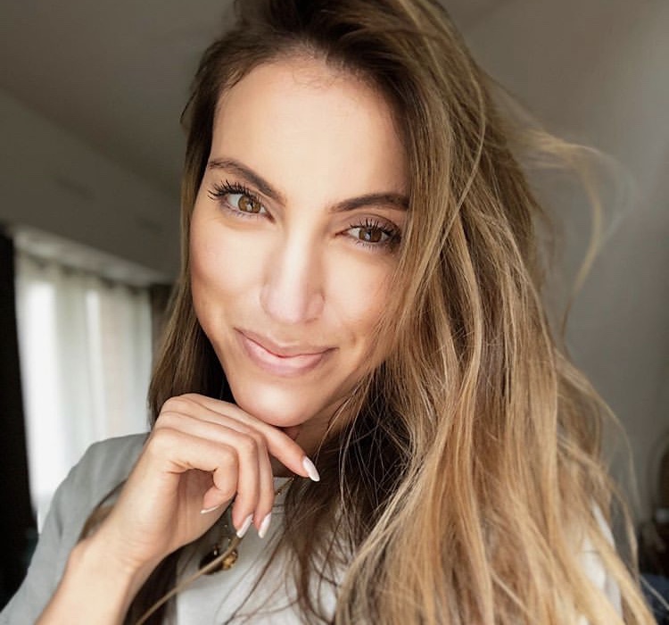 Sara’h de retour avec l’entrainant « Tout ça pour ça » ! – Rédalyse